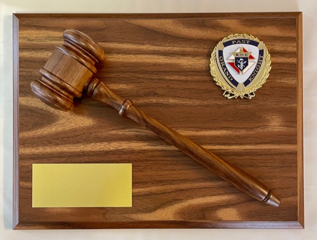 Past Grand Knight Plaque with gavel - Knights of Columbus Supplies